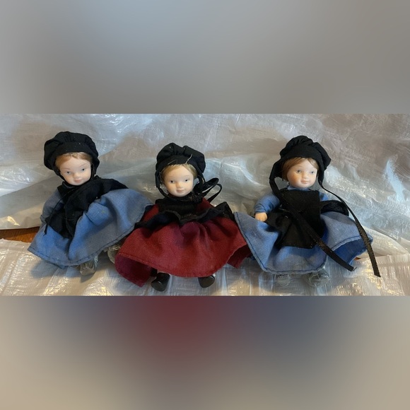 Accents | Miniature Amish Dolls With Glass Faces Hands And Feet | Poshmark